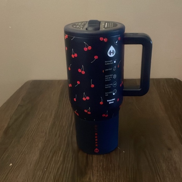 HydroJug | Dining | Hydrojug 2 Oz Traveler Midnight Cherries | Poshmark